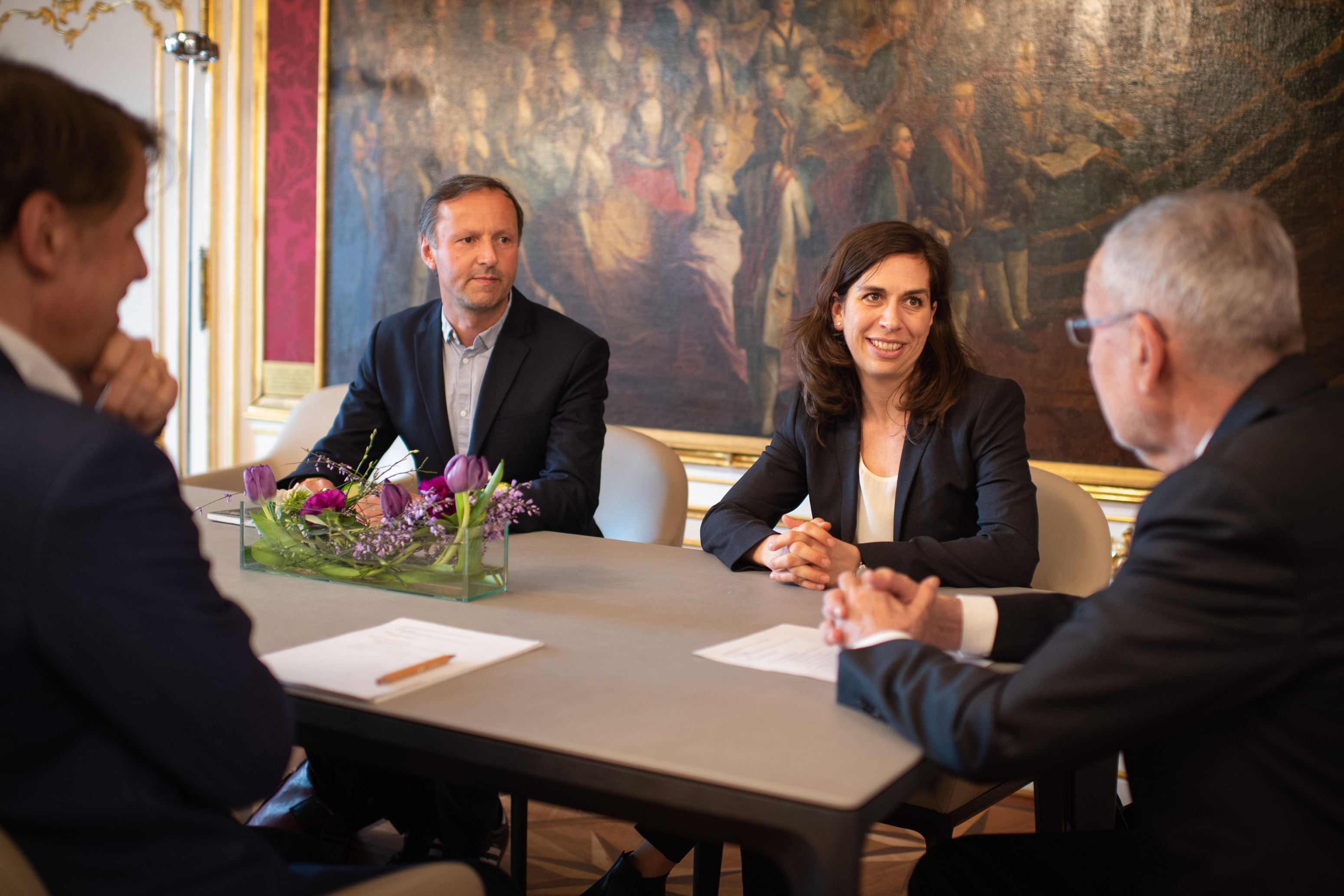 Laura Leyser von Ärzte ohne Grenzen bei Alexander Van der Bellen